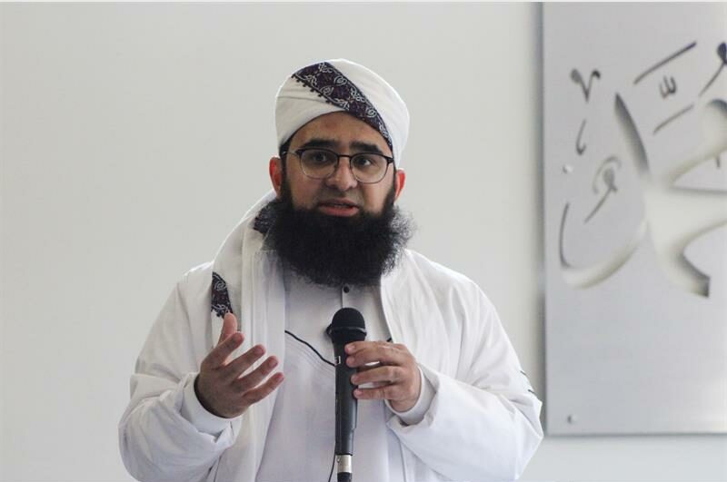 WATCH: Mulbarton Mosque opens its doors in a spirit of unity and warmth ...